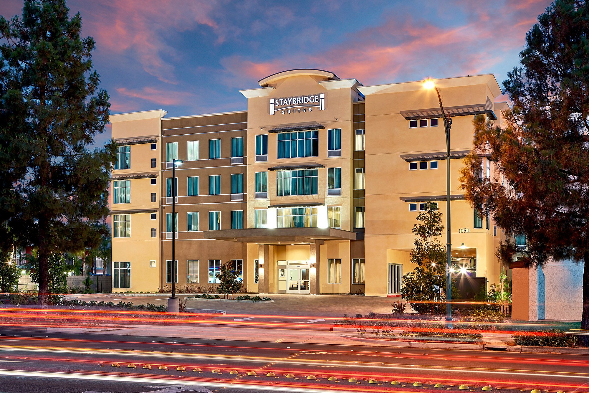 Staybridge Suites Anaheim At The Park - Hotels Near Disneyland® Resort ...